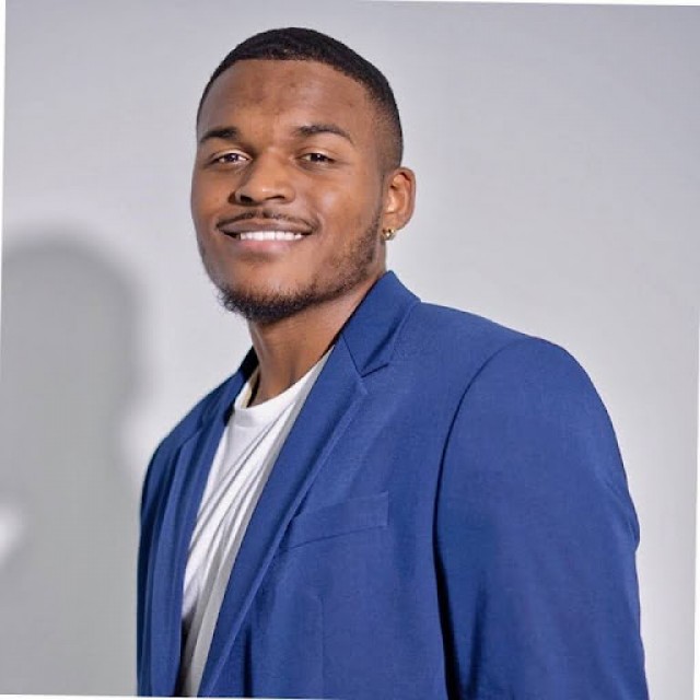 Theodore Lucas, Recognized by BestAgents.us as a 2024 Top Agent | isStories