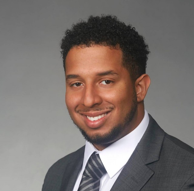 Diandre Pierce, Recognized by BestAgents.us as a 2024 Top Agent | isStories